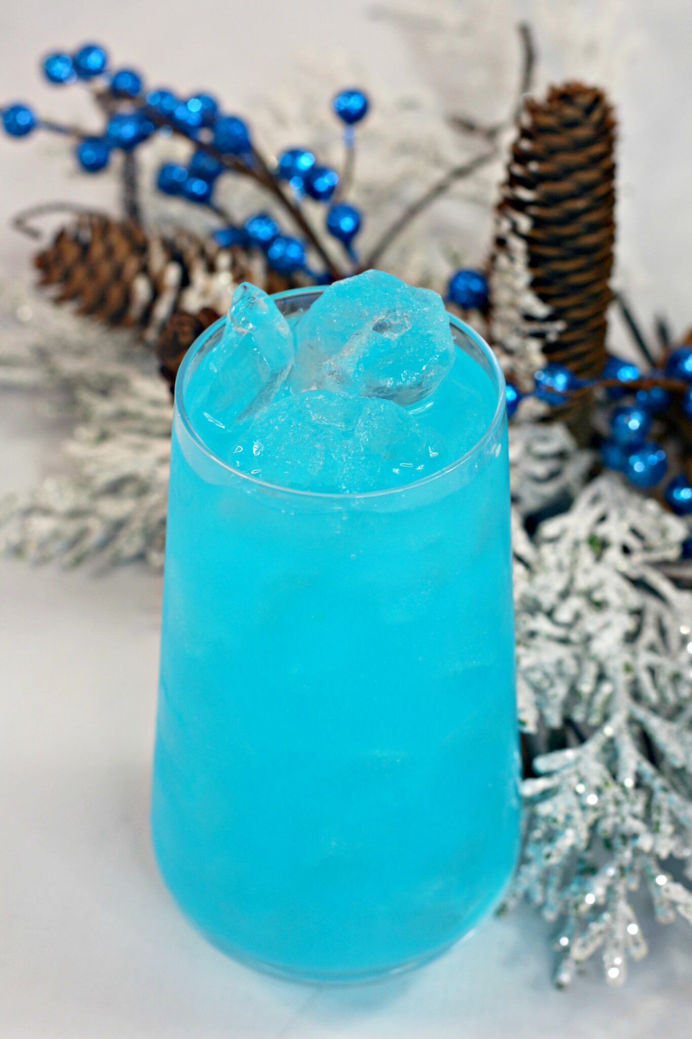 How To Make Disney's Frozen Elsa Cocktail